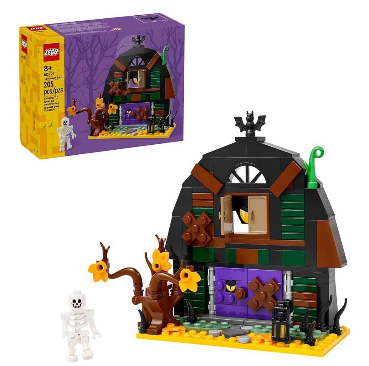 Halloween Barn – Raining Deals